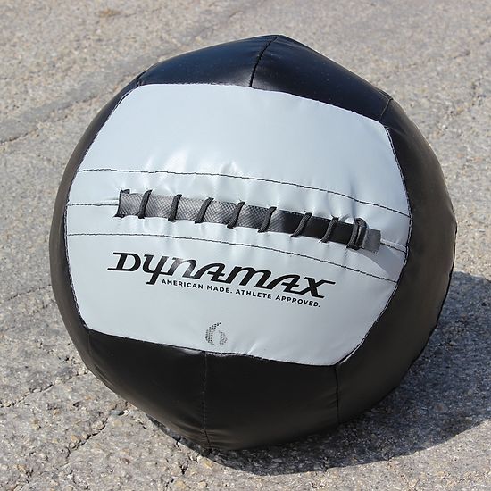 Dynamax Medicine Ball buy at Sport-Thieme.com
