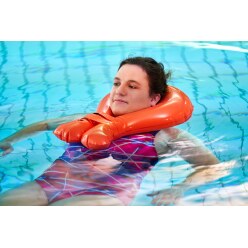 Learn to swim with aids from Sport-Thieme.com